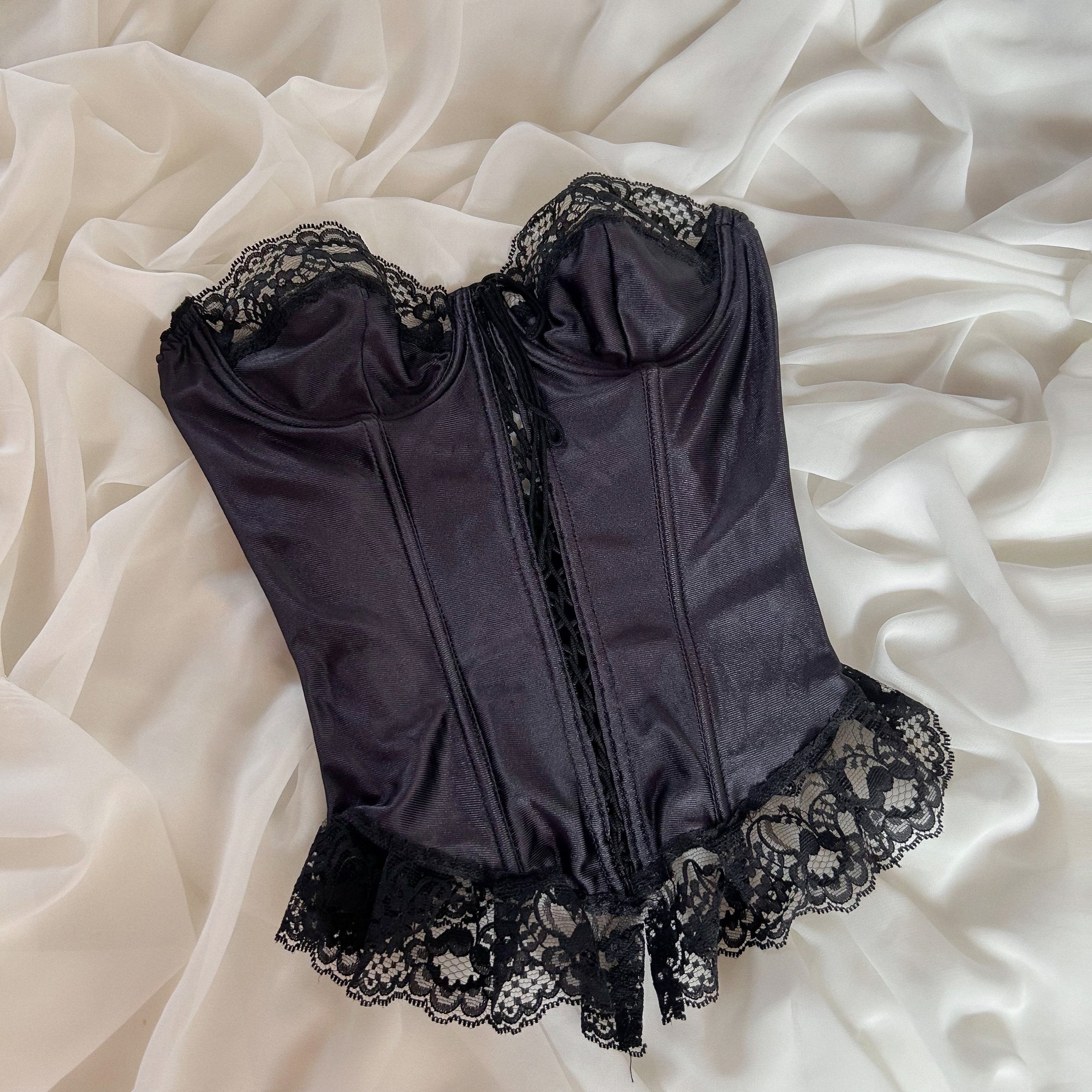 Classic Black Bustier 75B/70C/80A – unibabiez